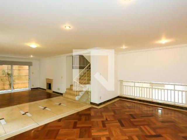 Casa à Venda Morumbi, 4 Quartos, 569 m2