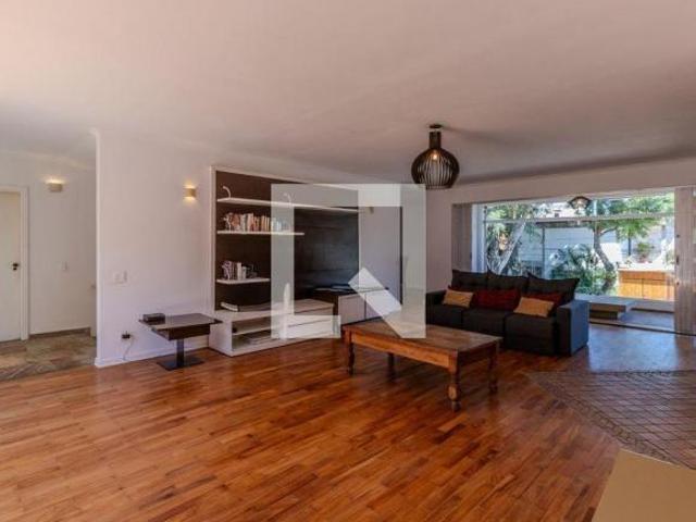 Casa à Venda Morumbi, 4 Quartos, 600 m2