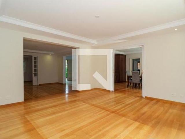 Casa à Venda Morumbi, 4 Quartos, 670 m² São Paulo