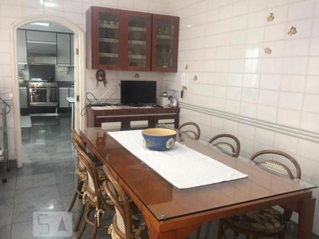 Casa à Venda Morumbi, 4 Quartos, 700 m2