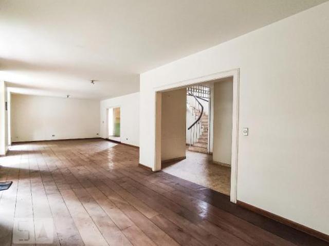 Casa à Venda Morumbi, 4 Quartos, 748 m2