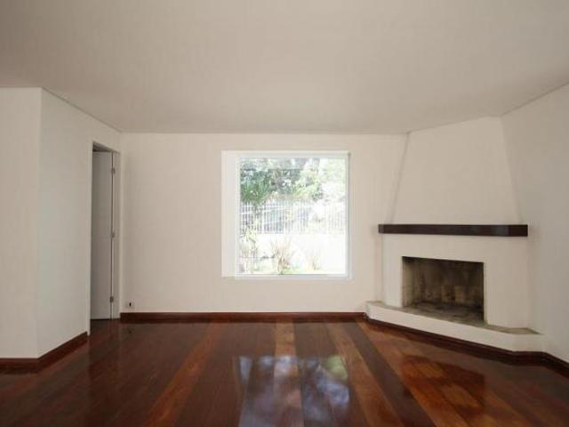 Casa à Venda Morumbi, 5 Quartos, 500 m2