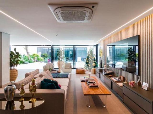 Casa à Venda Morumbi, 5 Quartos, 500 m2