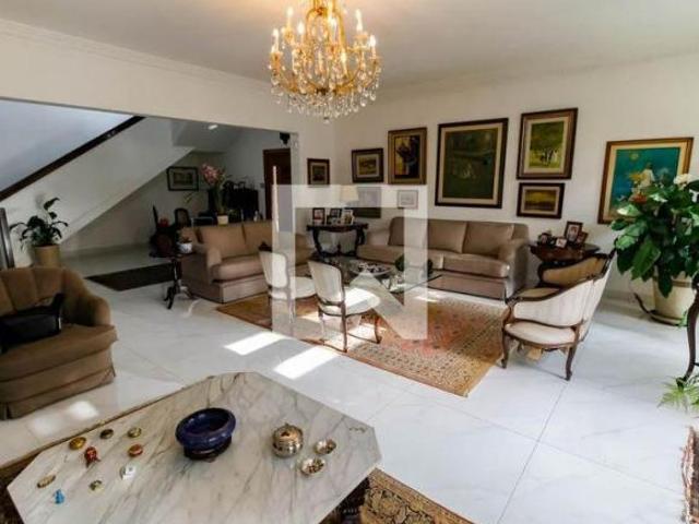 Casa à Venda Morumbi, 5 Quartos, 800 m2