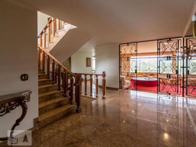 Casa à Venda Morumbi, 5 Quartos, 800 m2