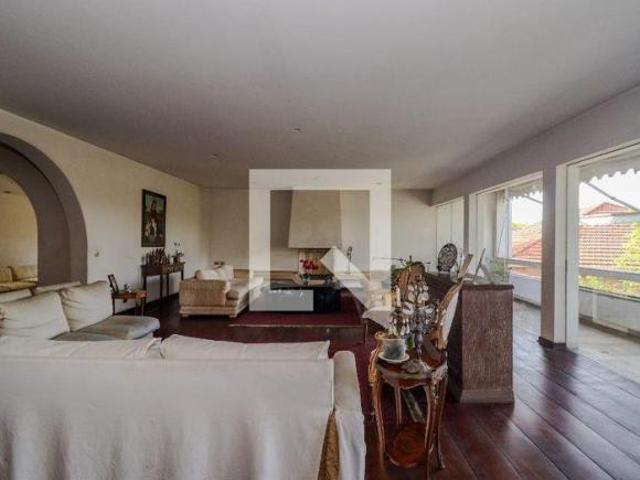 Casa à Venda Morumbi, 5 Quartos, 985 m² São Paulo