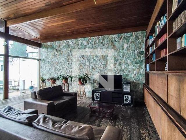 Casa à Venda Morumbi, 6 Quartos, 545 m2