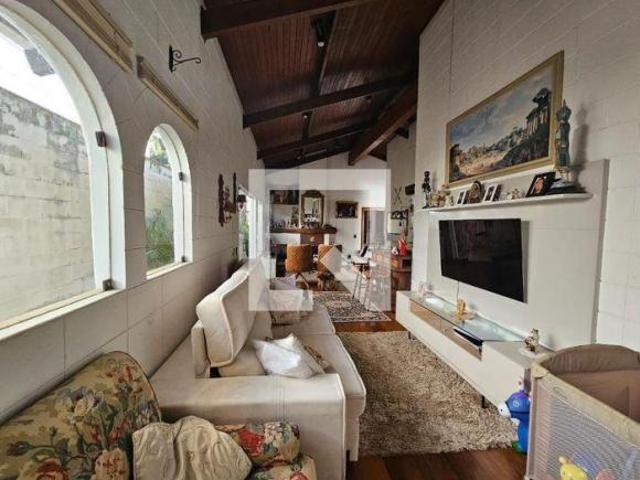 Casa à Venda Morumbi, 3 Quartos, 201 m2