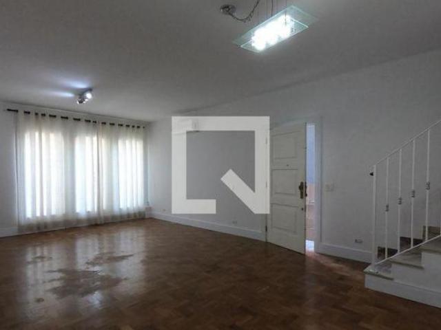 Casa à Venda Morumbi, 3 Quartos, 203 m² São Paulo