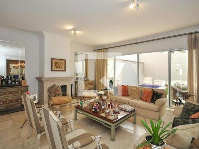 Casa à Venda Morumbi, 3 Quartos, 405 m² São Paulo