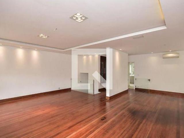Casa à Venda Morumbi, 3 Quartos, 466 m² São Paulo