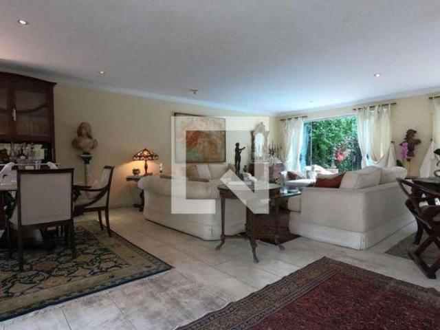 Casa à Venda Morumbi, 3 Quartos, 501 m2