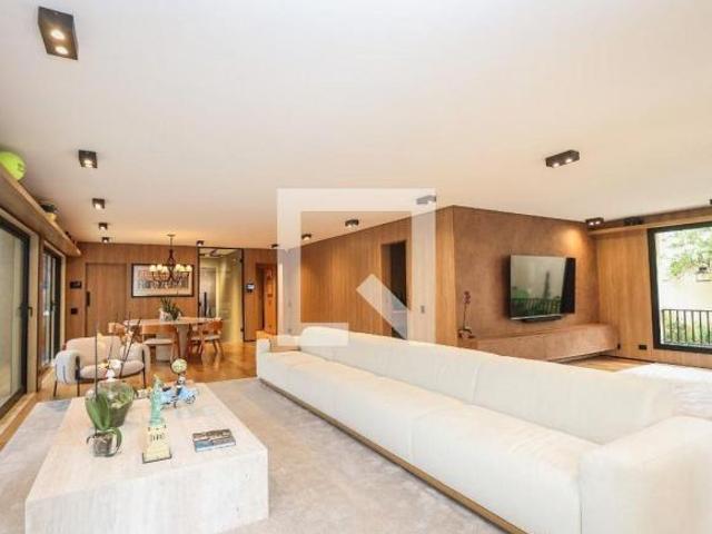 Casa à Venda Morumbi, 3 Quartos, 540 m2