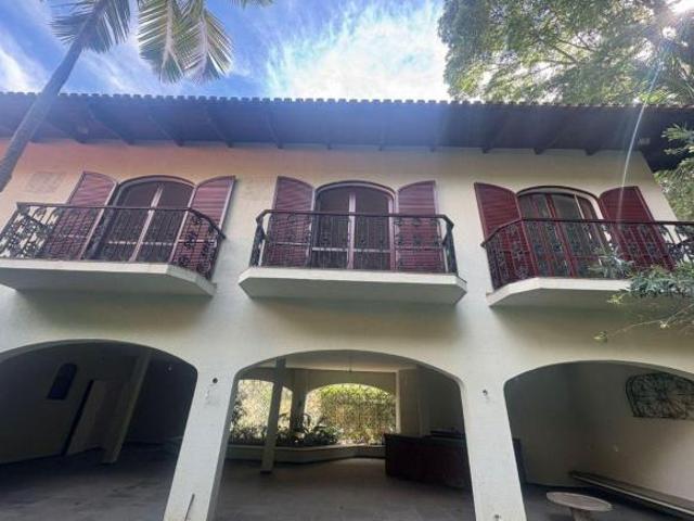 CASA A VENDA MORUMBI PROXIMO AO SHOPPING CIDADE JARDIM