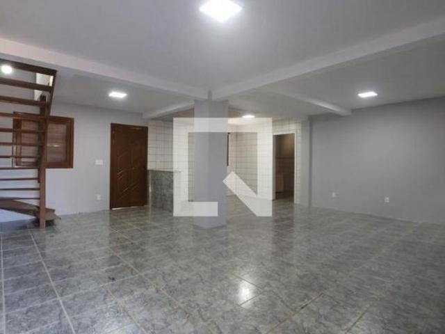 Casa à Venda Mathias Velho, 4 Quartos, 260 m² Canoas