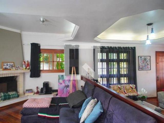 Casa à Venda Mauá, 4 Quartos, 270 m² Novo Hamburgo