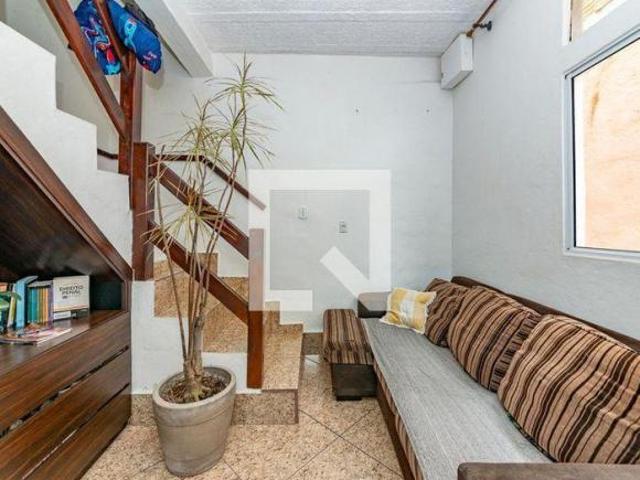 Casa à Venda Madre Gertrudes, 2 Quartos, 250 m² Belo Horizonte