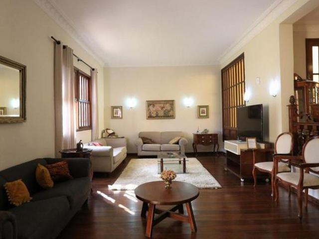 Casa à Venda Mangabeiras, 4 Quartos, 417 m2