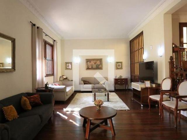 Casa à Venda Mangabeiras, 4 Quartos, 417 m² Belo Horizonte