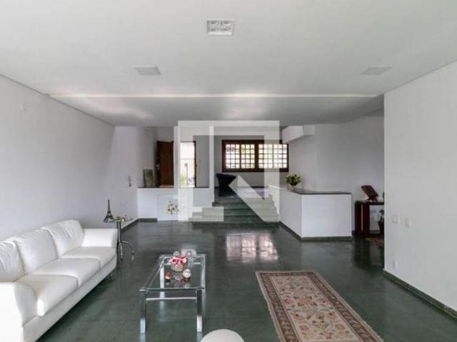 Casa à Venda Mangabeiras, 4 Quartos, 546 m2