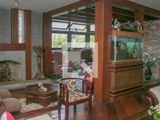 Casa à Venda Mangabeiras, 5 Quartos, 1620 m² Belo Horizonte