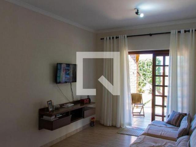 Casa à Venda Mansões Santo Antônio, 2 Quartos, 180 m2