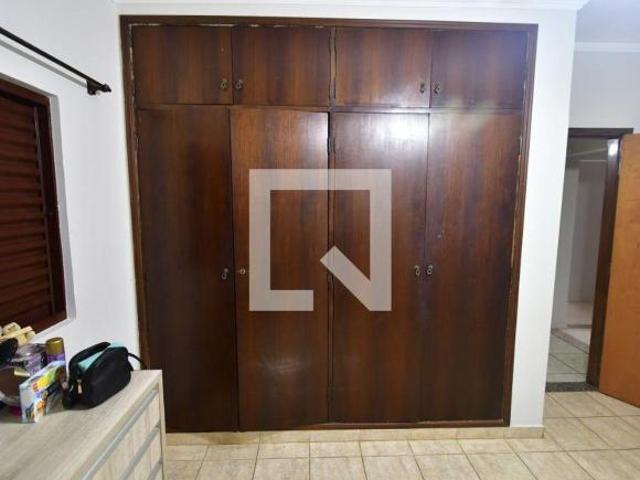 Casa à Venda Mansões Santo Antônio, 3 Quartos, 1000 m2