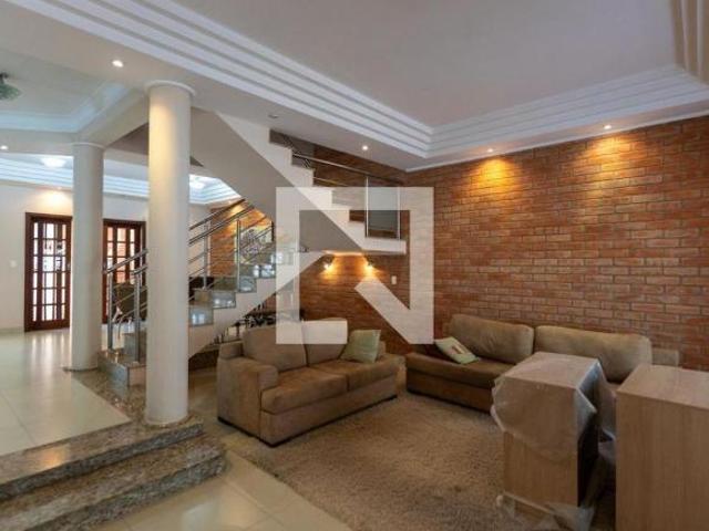 Casa à Venda Mansões Santo Antônio, 3 Quartos, 255 m2