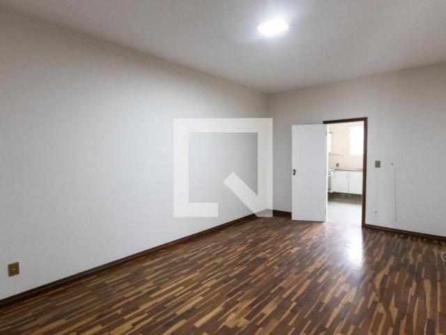 Casa à Venda Mansões Santo Antônio, 6 Quartos, 500 m2