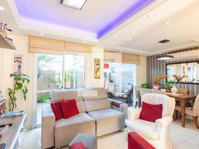 Casa à Venda Marechal Rondon, 3 Quartos, 138 m² Canoas
