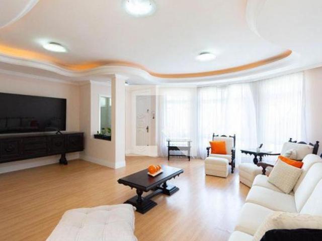 Casa à Venda Marechal Rondon, 3 Quartos, 200 m² Canoas