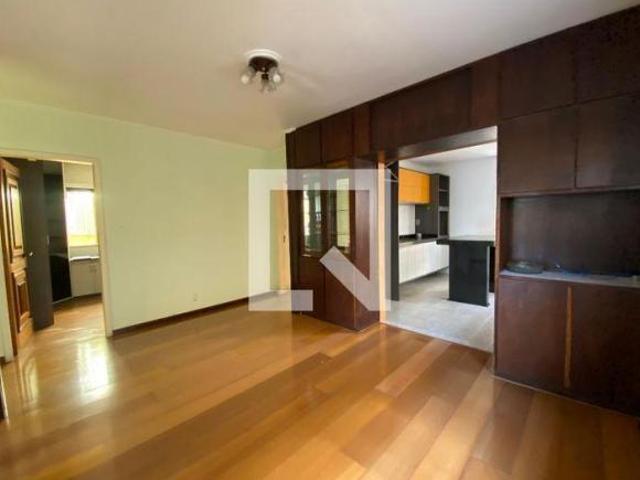 Casa à Venda Marechal Rondon, 4 Quartos, 529 m² Canoas