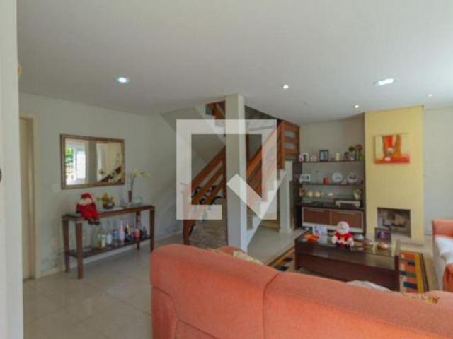 Casa à Venda Marechal Rondon, 5 Quartos, 270 m² Canoas