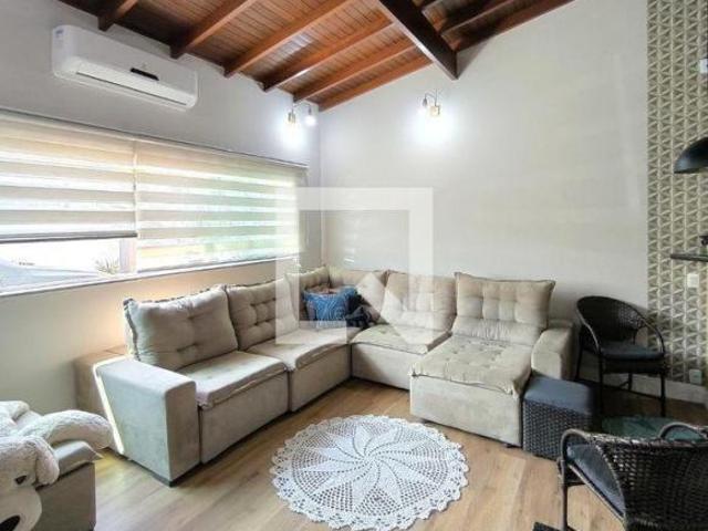 Casa à Venda Medeiros, 3 Quartos, 250 m² Jundiaí