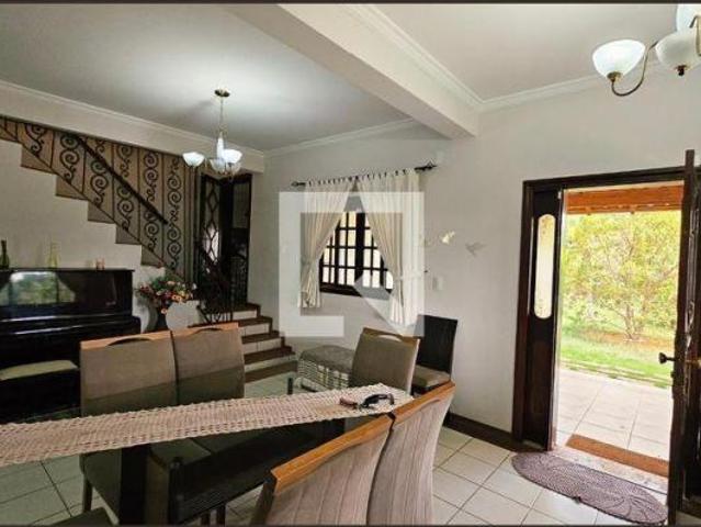 Casa à Venda Medeiros, 4 Quartos, 647 m² Jundiaí