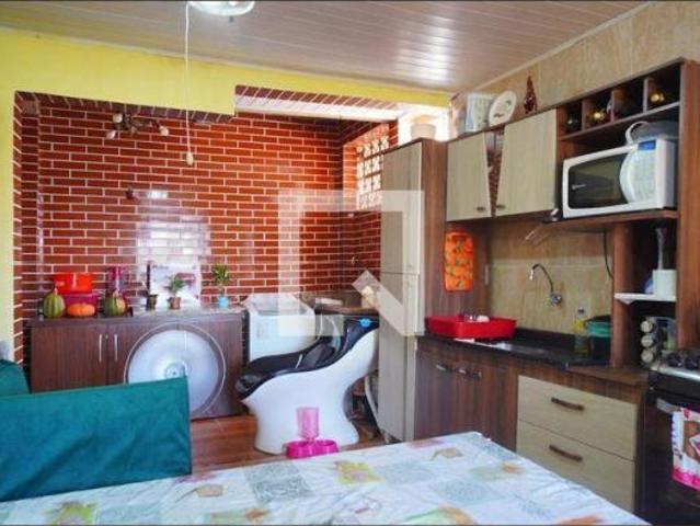 Casa à Venda Medianeira, 4 Quartos, 102 m² Porto Alegre
