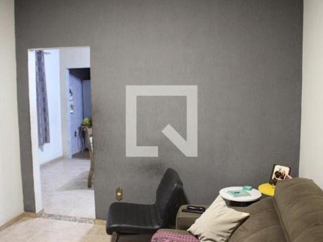 Casa à Venda Milionários, 3 Quartos, 320 m² Belo Horizonte