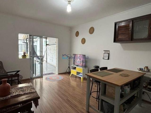 Casa a venda Mirandópolis, Residencial com vocação Comercial, 2 quartos e 4 vagas