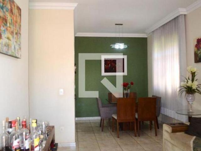 Casa à Venda Nova Vista, 3 Quartos, 360 m² Belo Horizonte