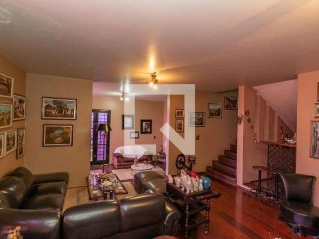 Casa à Venda Nova Campinas, 4 Quartos, 278 m2