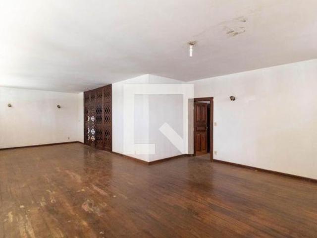 Casa à Venda Nova Campinas, 4 Quartos, 357 m2