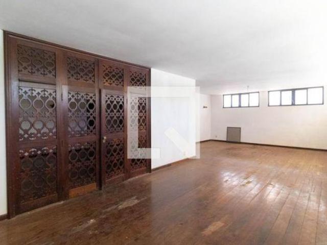 Casa à Venda Nova Campinas, 4 Quartos, 357 m² Campinas