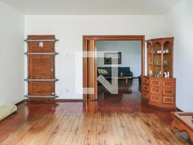 Casa à Venda Nova Floresta, 6 Quartos, 493 m² Belo Horizonte