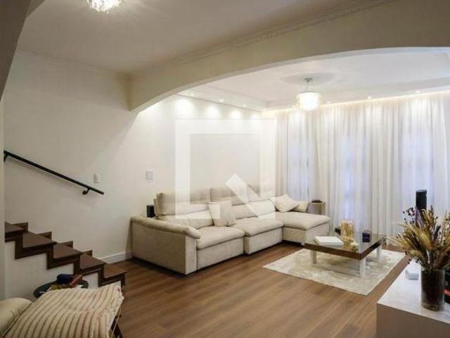 Casa à Venda Nova Gerti, 3 Quartos, 243 m² São Caetano do Sul