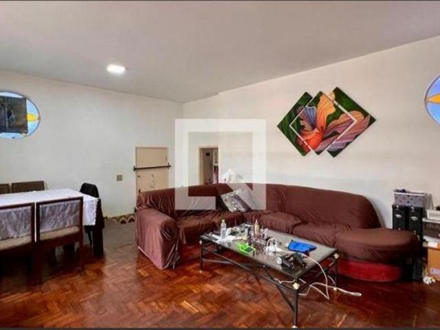 Casa à Venda Nova Granada, 3 Quartos, 300 m² Belo Horizonte