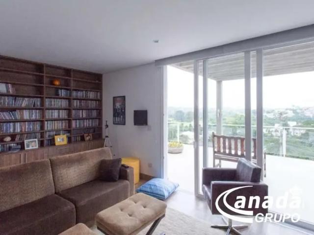 Casa A Venda Nova, Moderna Com Vista Para O Campo de Golf!