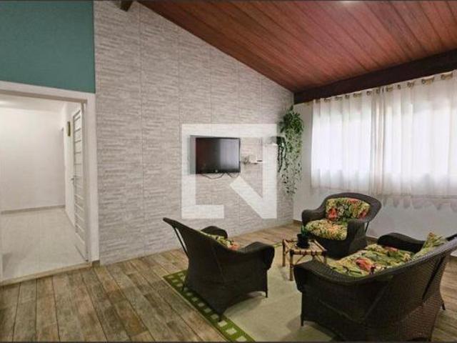 Casa à Venda Nova Odessa, 2 Quartos, 300 m² Jundiaí