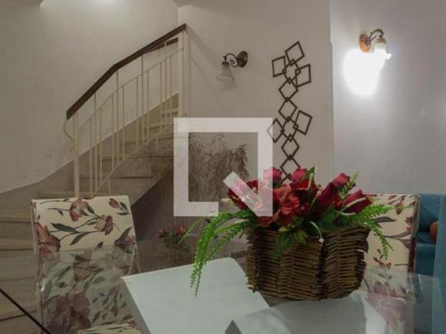 Casa à Venda Nova Petrópolis, 3 Quartos, 400 m² São Bernardo do Campo
