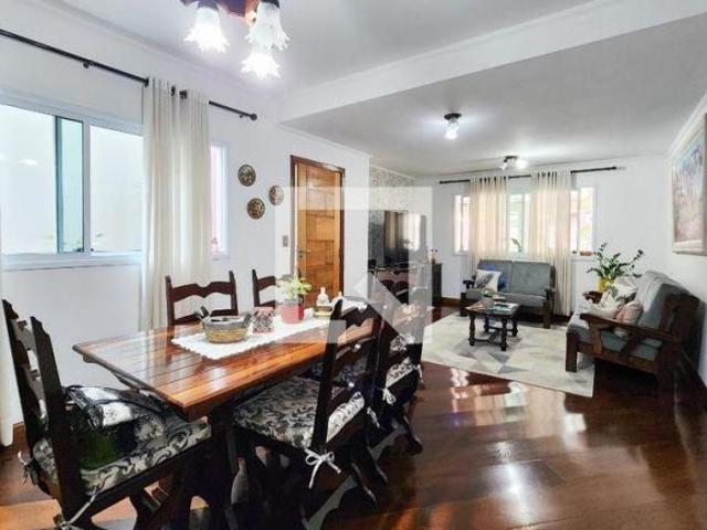Casa à Venda Nova Petrópolis, 3 Quartos, 140 m² São Bernardo do Campo