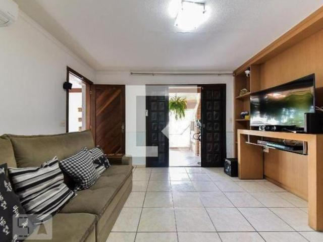 Casa à Venda Nova Petrópolis, 3 Quartos, 150 m² São Bernardo do Campo
